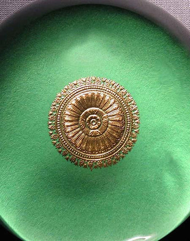 Medallion Paperweight – Connor | World's Finest Engraver and Stationer